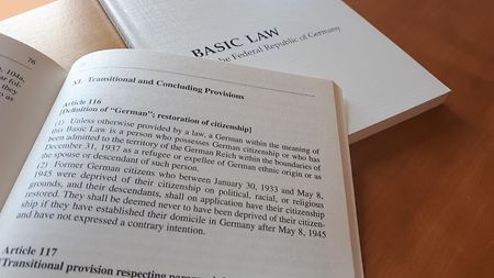 Article 116 II of the Basic Law - Federal Foreign Office